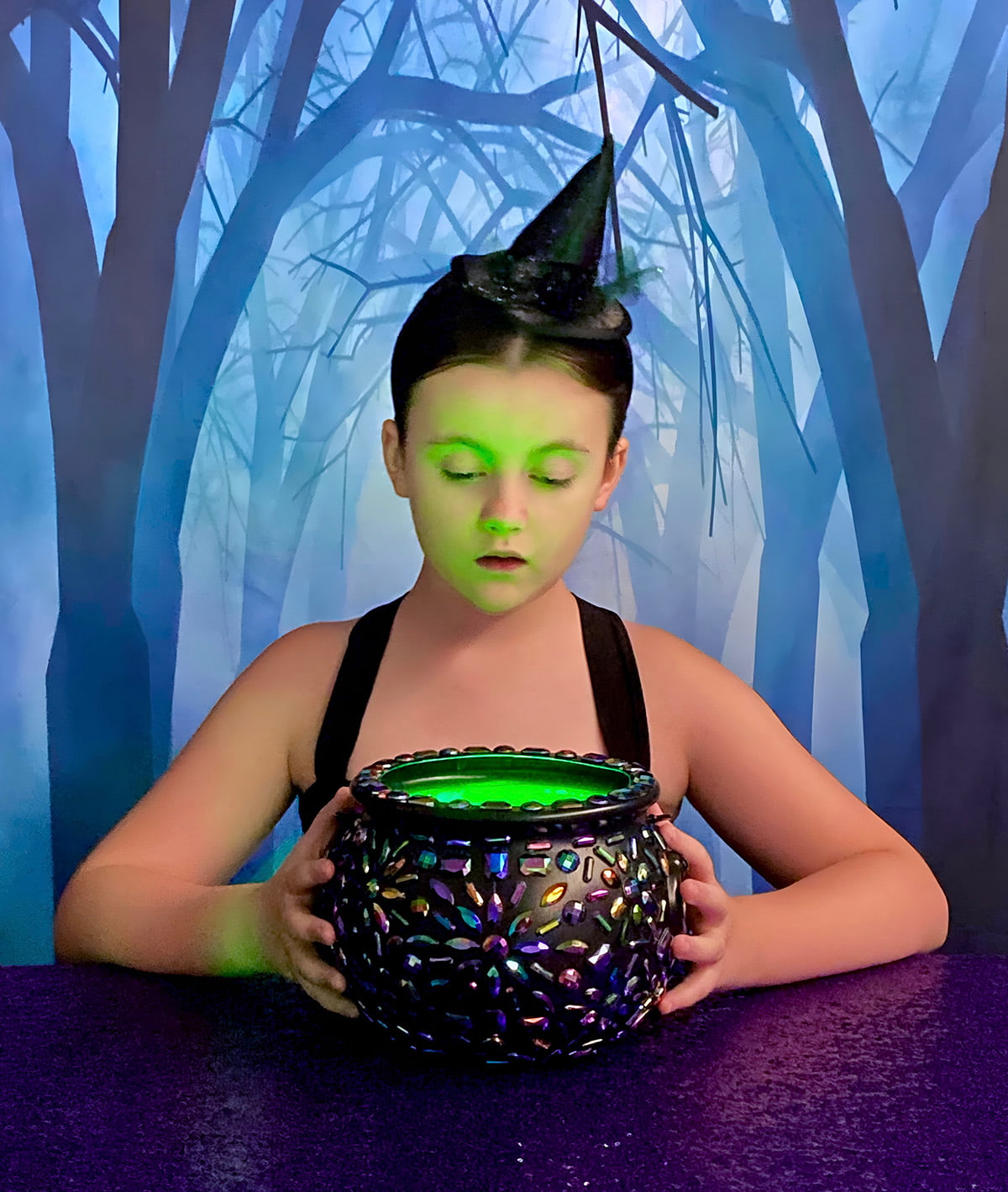 Cackles & Cauldrons: A DIY Cauldron Party for Kids! - Inspired Party Ideas